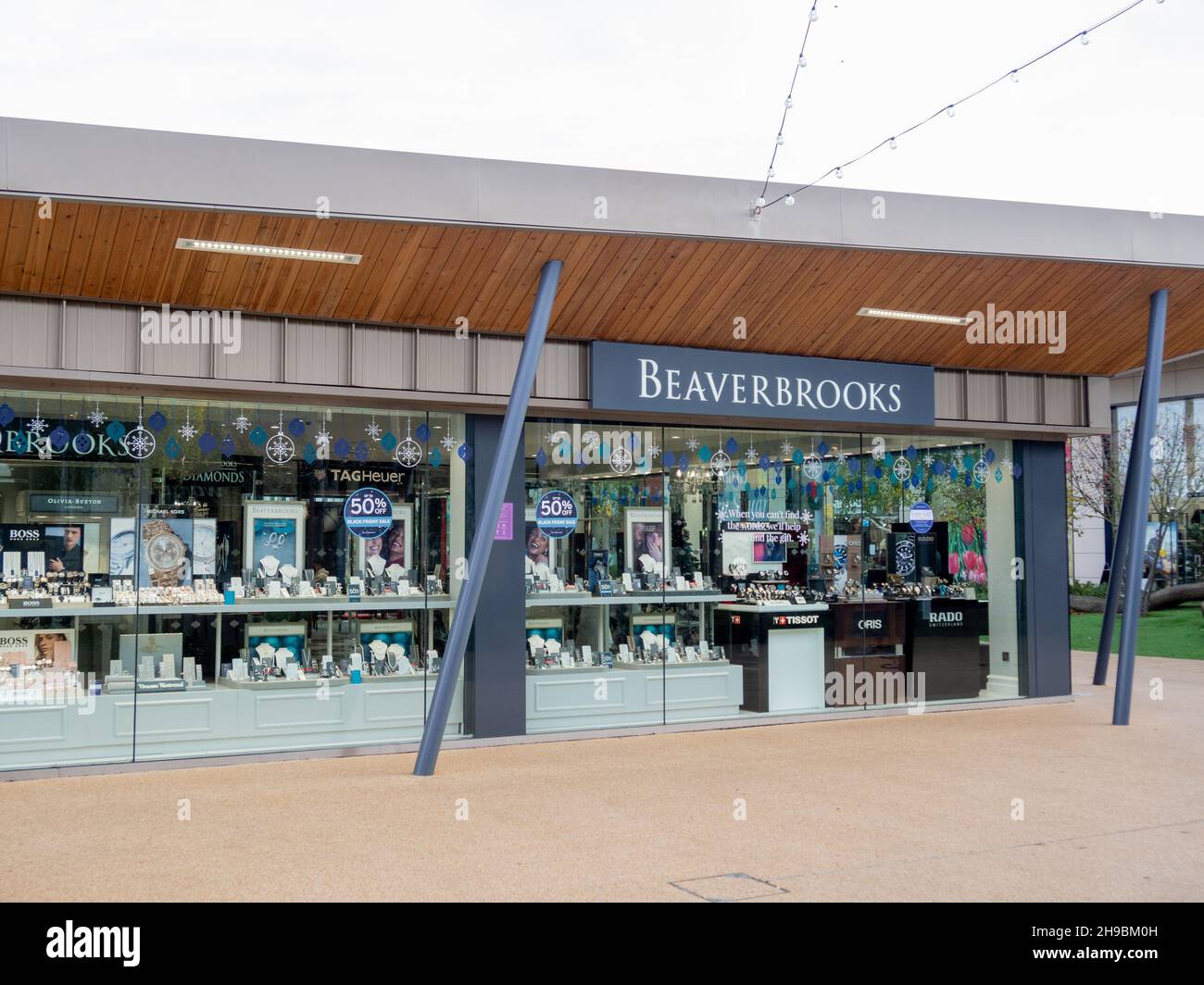 Beaverbrooks store front and sign, Rushden Lakes Shopping Centre ...