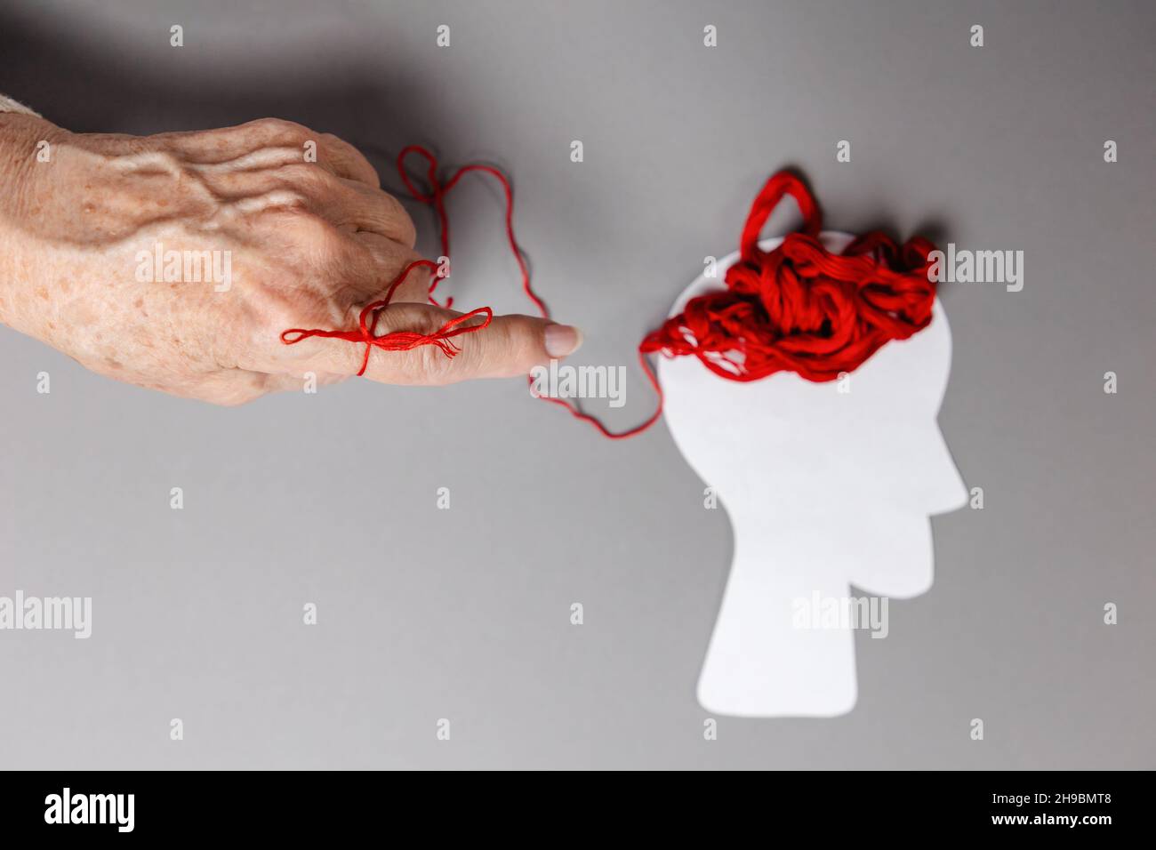 Amnesia brain silhouette hi-res stock photography and images - Alamy