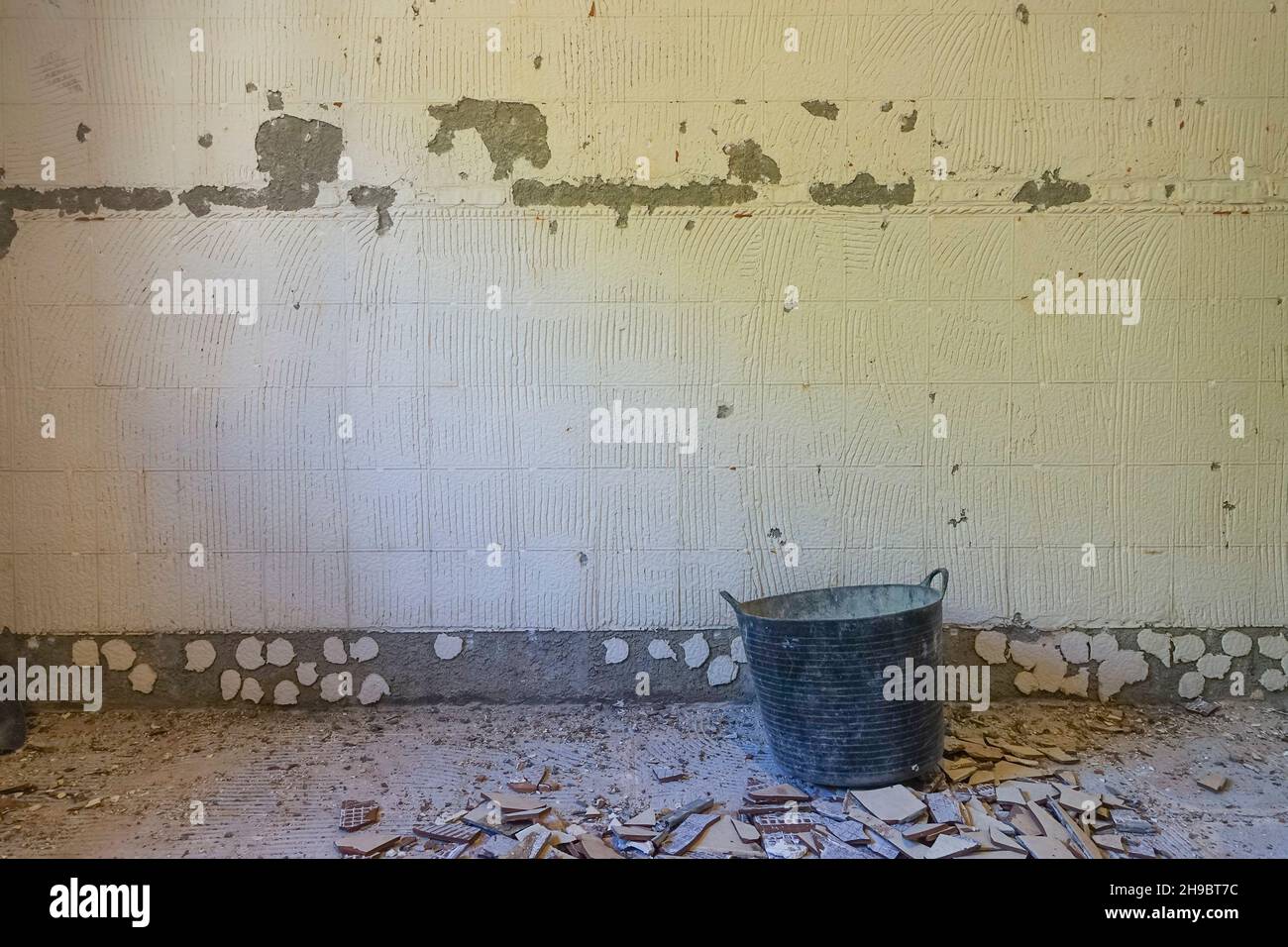 Work in progress hi-res stock photography and images - Alamy