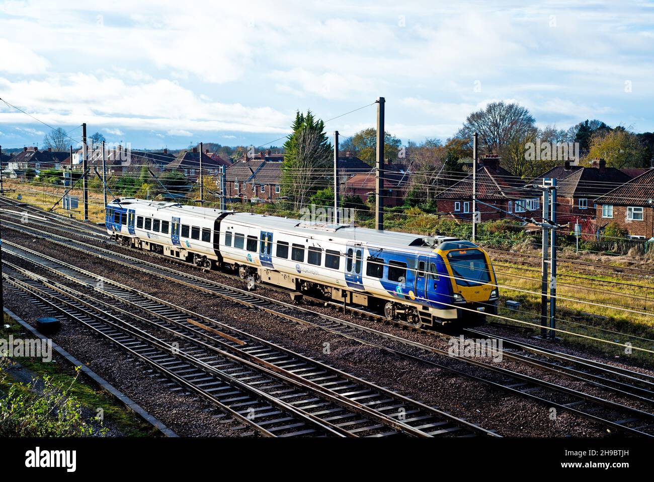 Class 195 unit approaching York Railway Station, York, England Stock ...