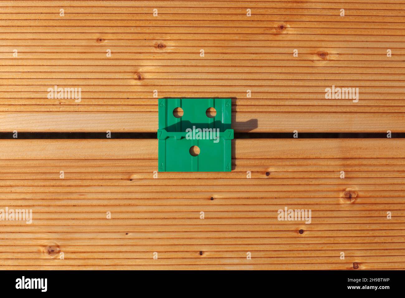 Installation of wooden floors, garden terrace. Deck Board Gap Walks ...