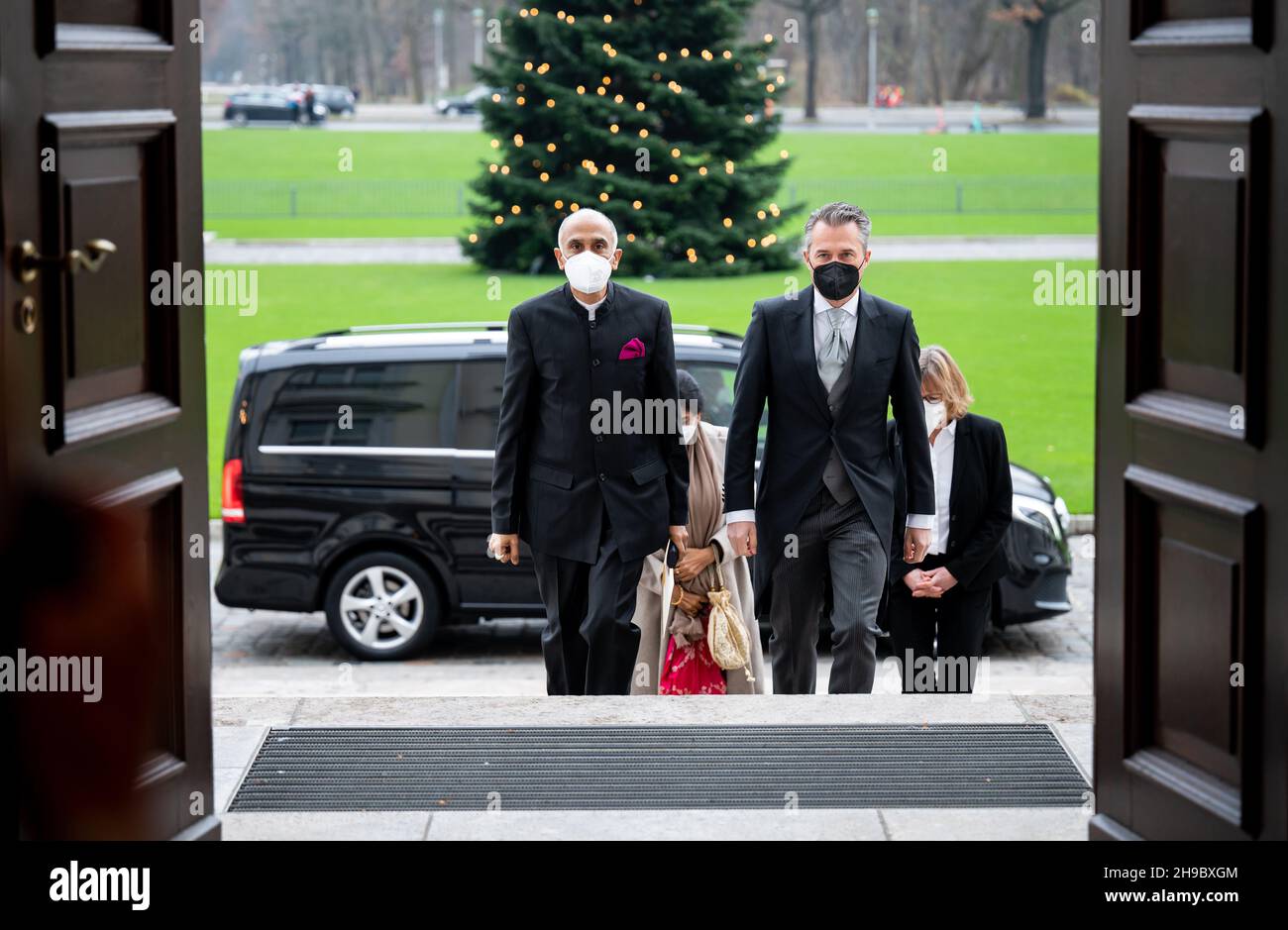 Harish parvathaneni hi-res stock photography and images - Alamy