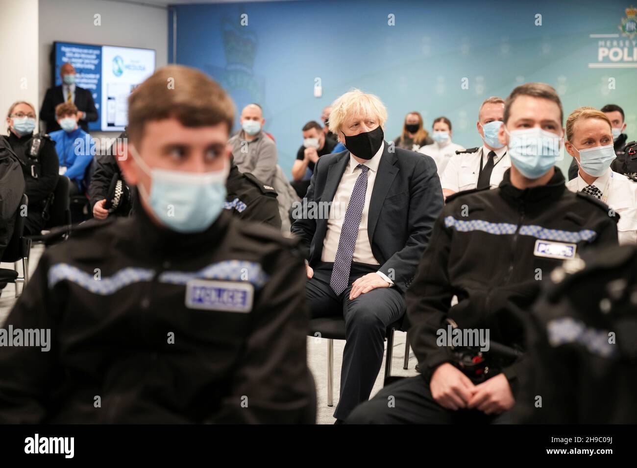 Raid 6 image hi-res stock photography and images - Alamy