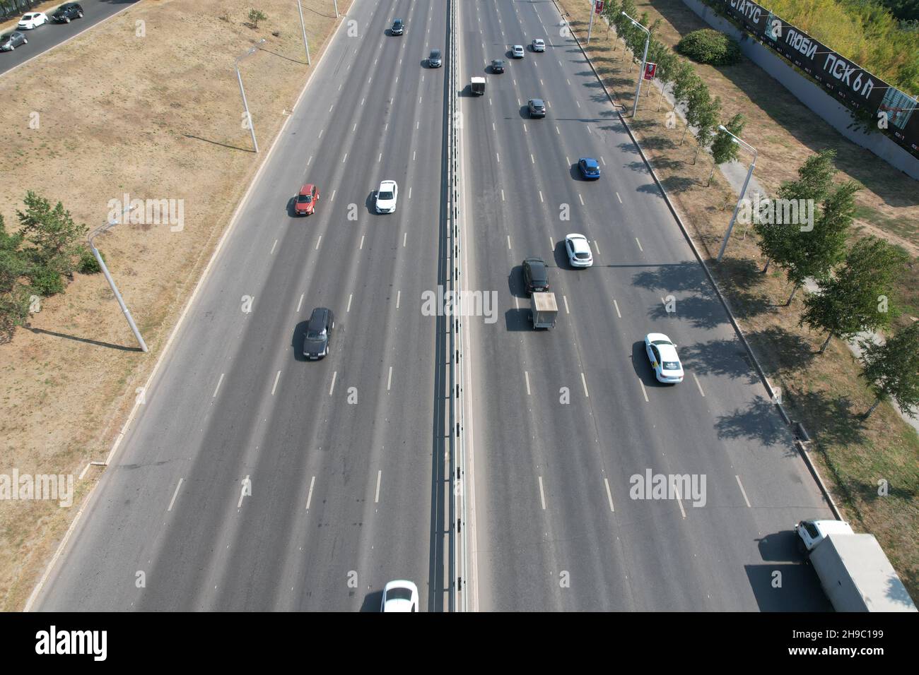 Multi lane roundabout hi-res stock photography and images - Alamy