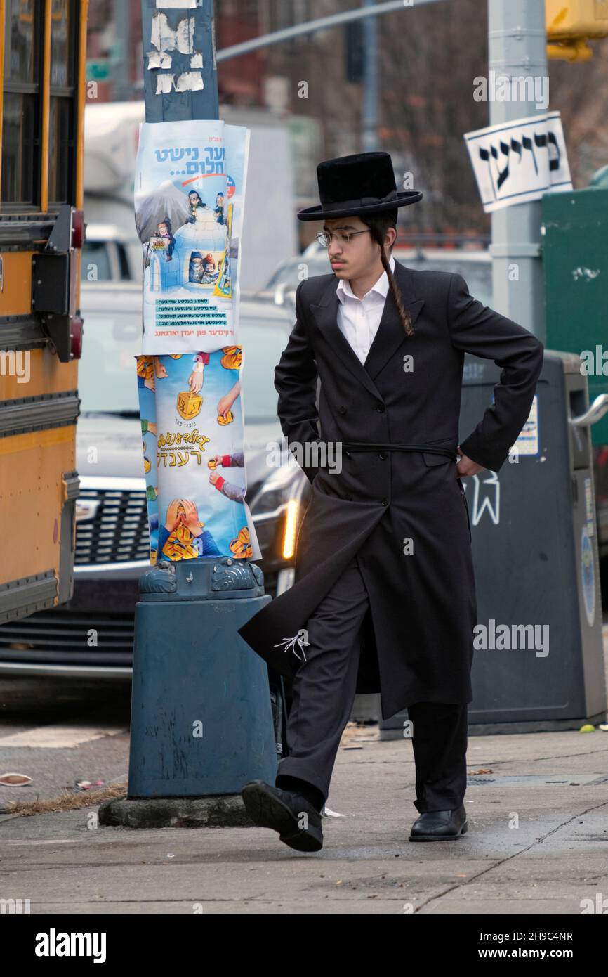 Gartel hi-res stock photography and images - Alamy