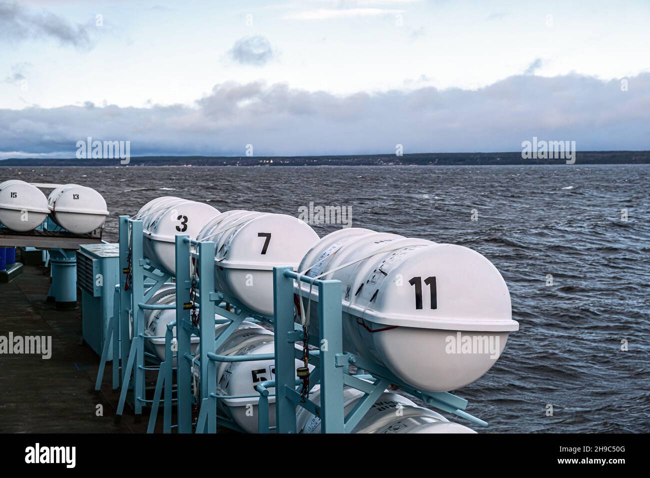Emergency lifeboat barrel hi-res stock photography and images - Alamy