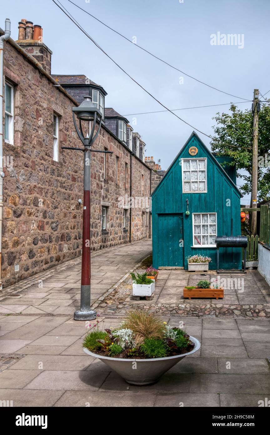 Old aberdeen harbour hi-res stock photography and images - Alamy