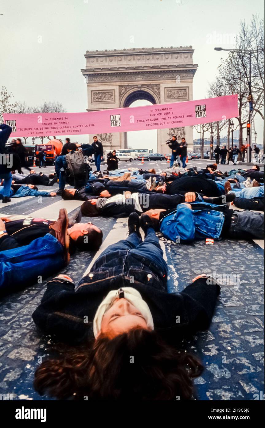 Paris, France, AIDS Activists, Protest Laying DOwn on Avenue Champs ...