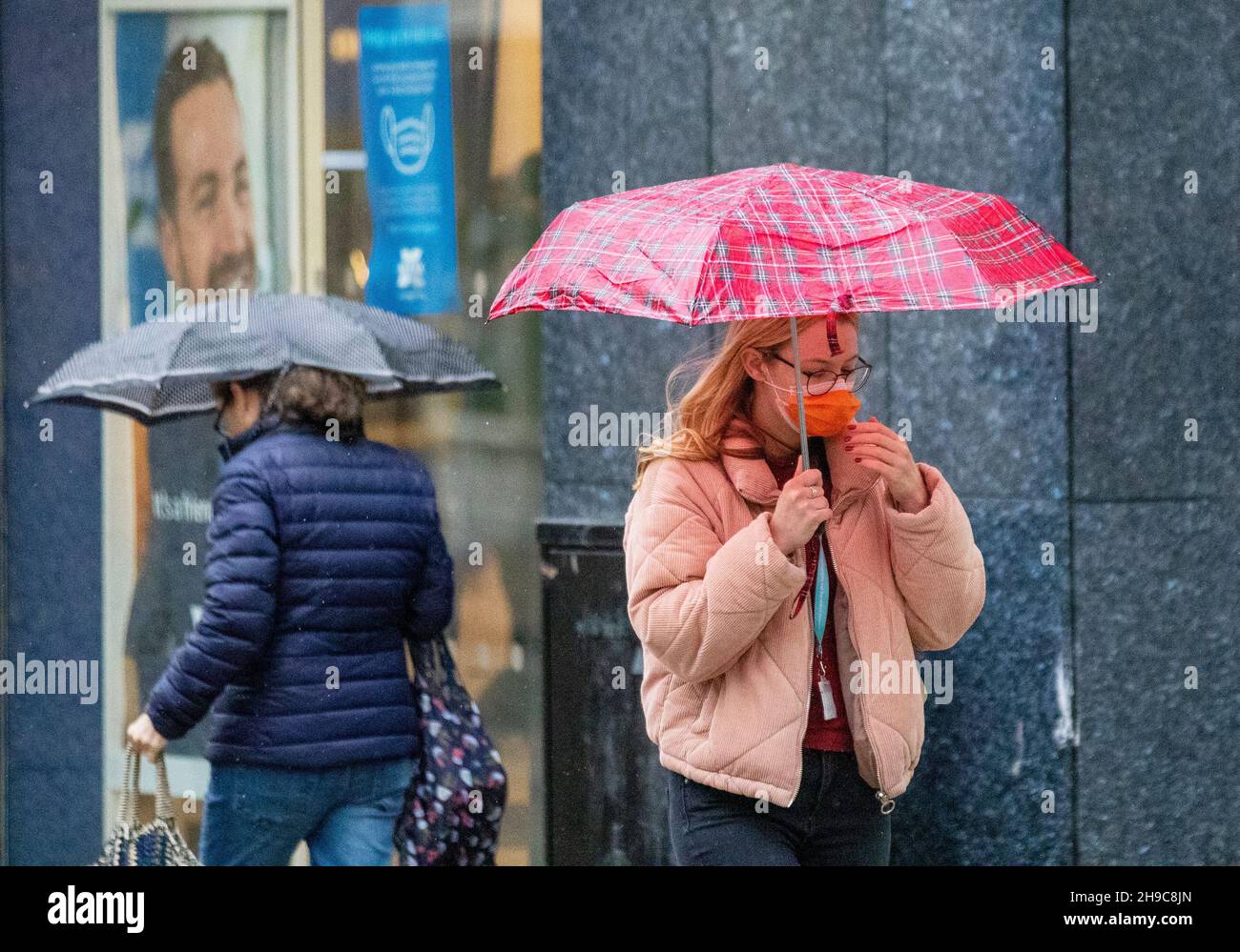 Windy day on barra hi-res stock photography and images - Alamy