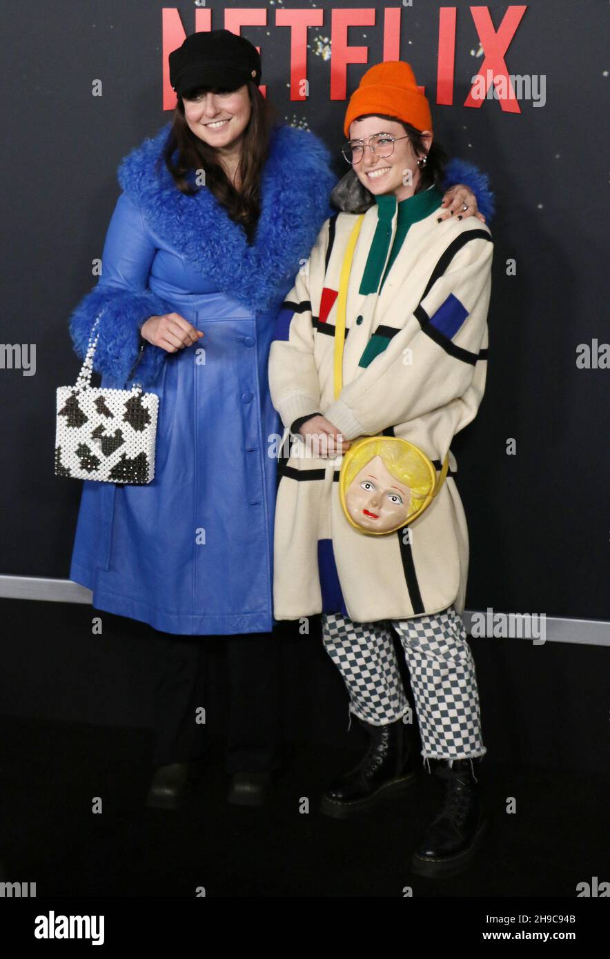 New York, NY, USA. 5th Dec, 2021. Cat Cohen and Sarah Sherman at the ...