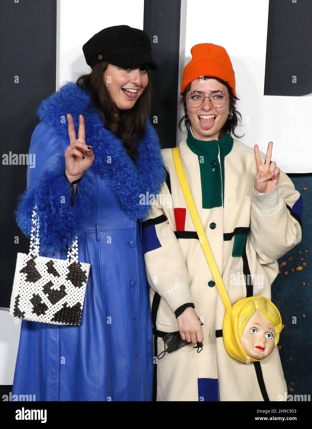 New York, NY, USA. 5th Dec, 2021. Cat Cohen and Sarah Sherman at the ...