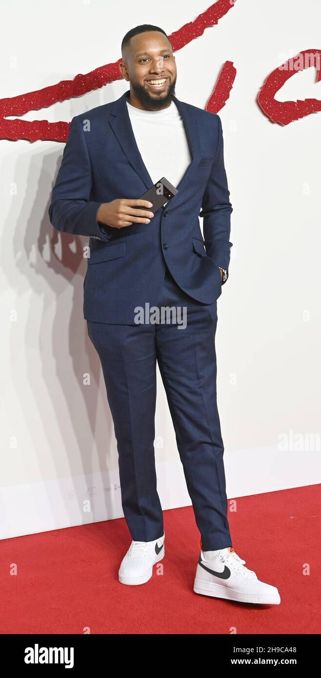 Photo Must Be Credited ©Alpha Press 079965 17/11/2021 DJ Tazer Tomi ...