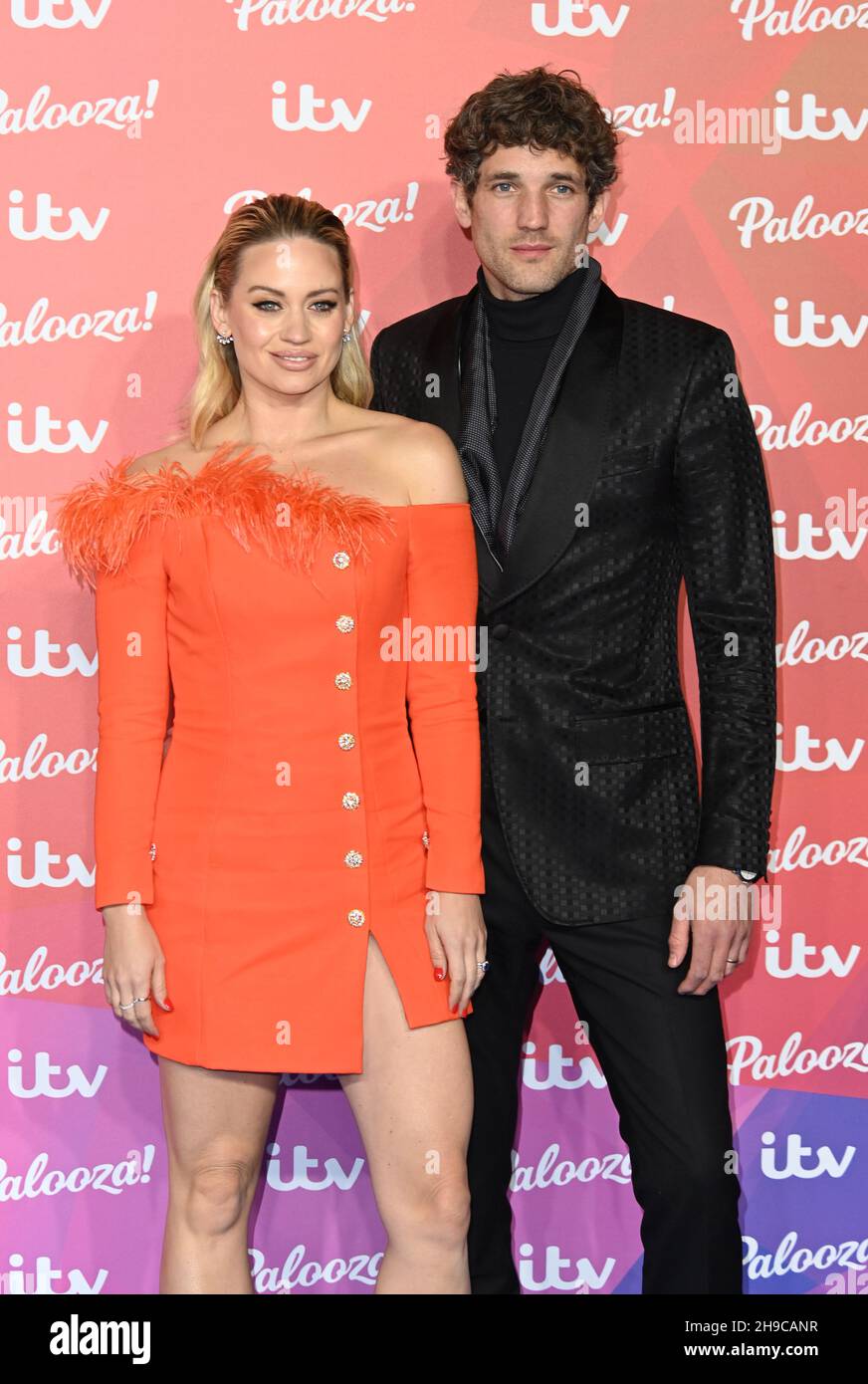 Kimberly wyatt and max rogers hi-res stock photography and images - Alamy