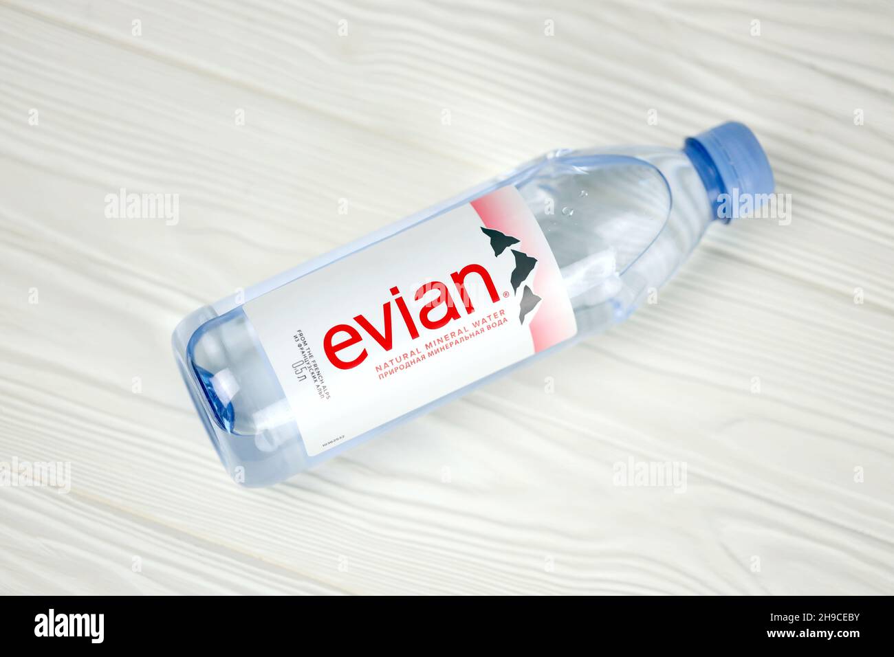 Evian logo hi-res stock photography and images - Alamy