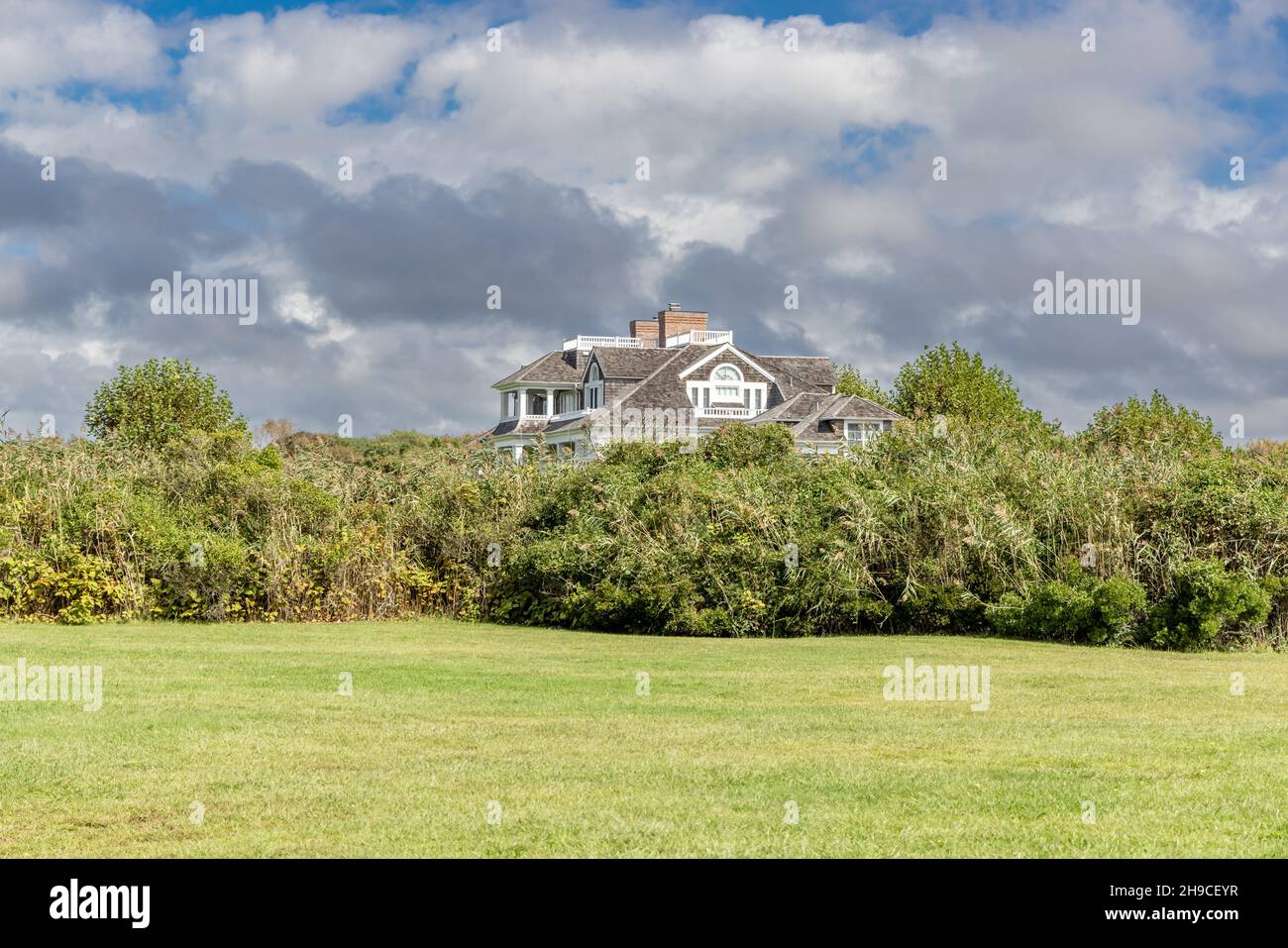 Second story of a large southampton, home in a natural landscape Stock ...