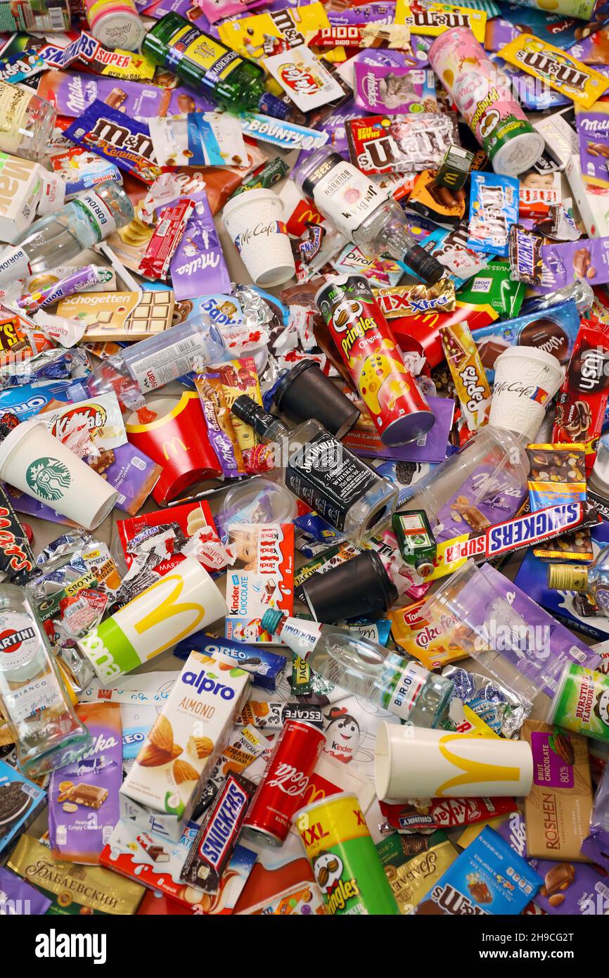 Empty pepsi cans hi-res stock photography and images - Alamy