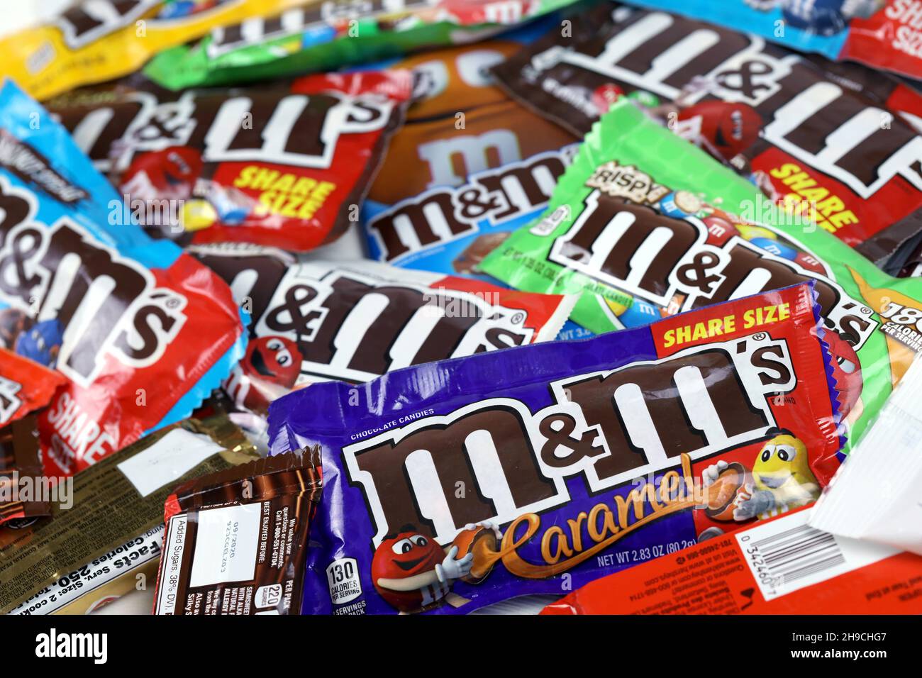 KHARKOV, UKRAINE - MARCH 15, 2021: M M's chocolate candies packs with ...