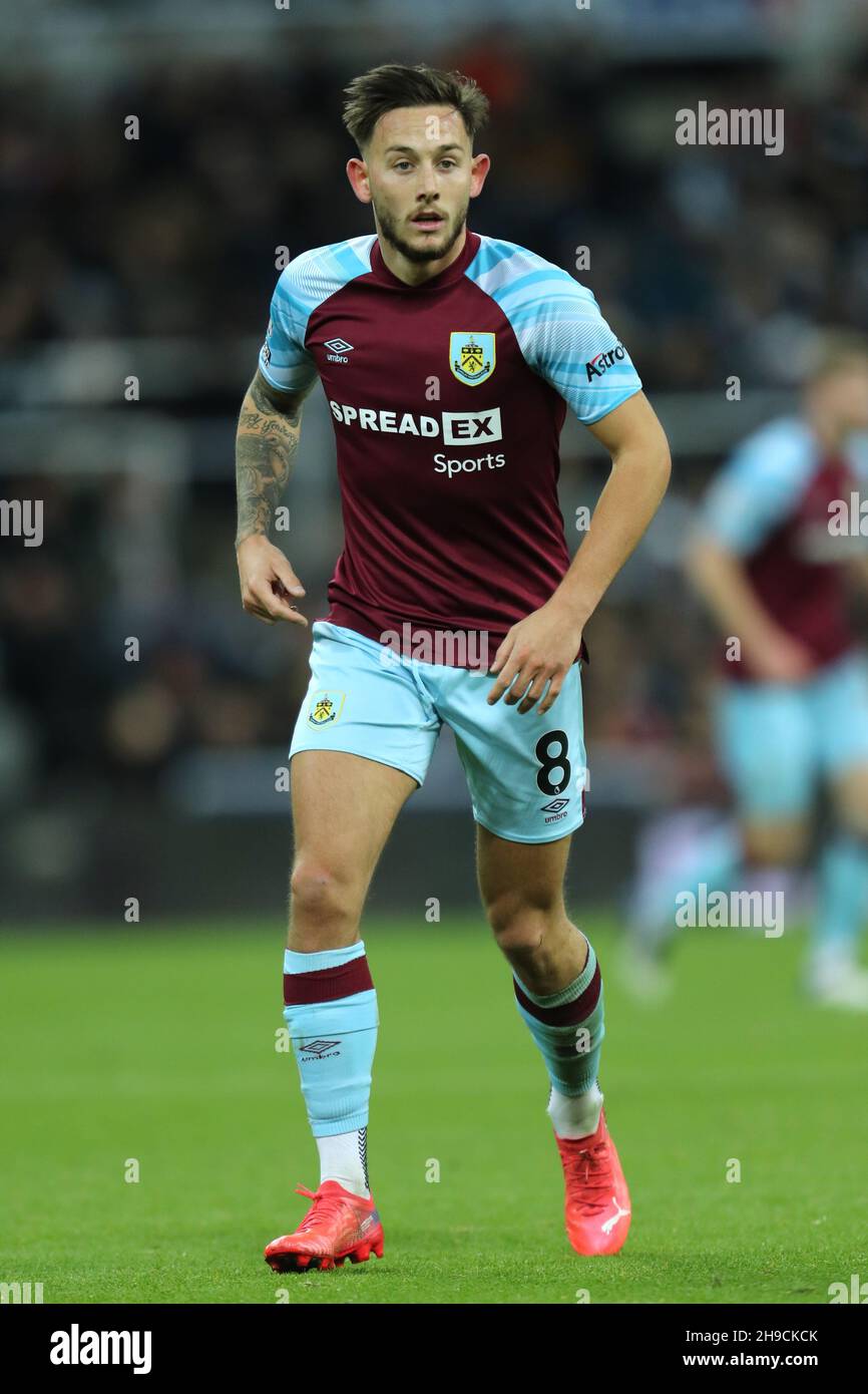 JOSH BROWNHILL, BURNLEY FC, 2021 Stock Photo - Alamy
