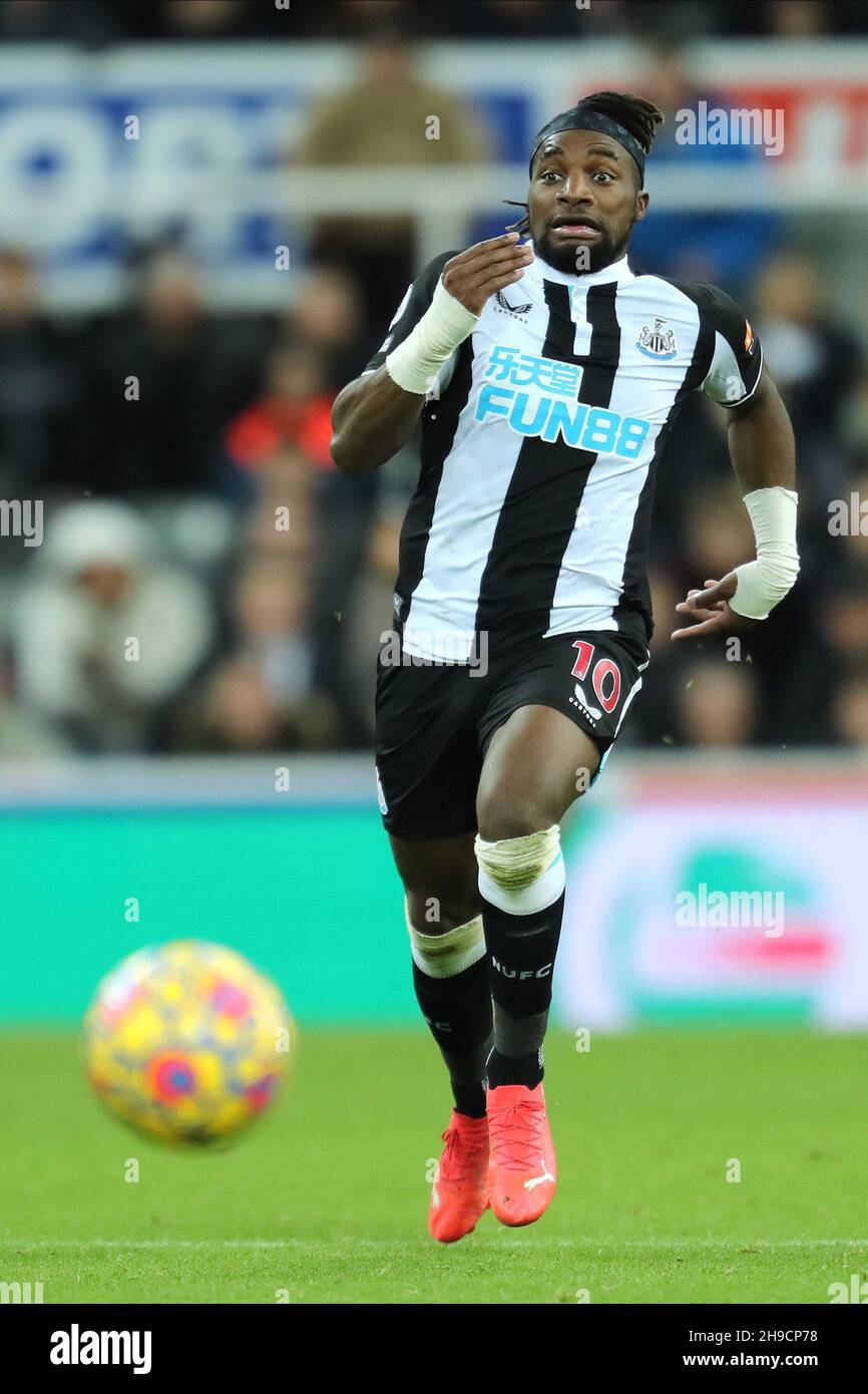 ALLAN SAINT-MAXIMIN, NEWCASTLE UNITED FC, 2021 Stock Photo - Alamy