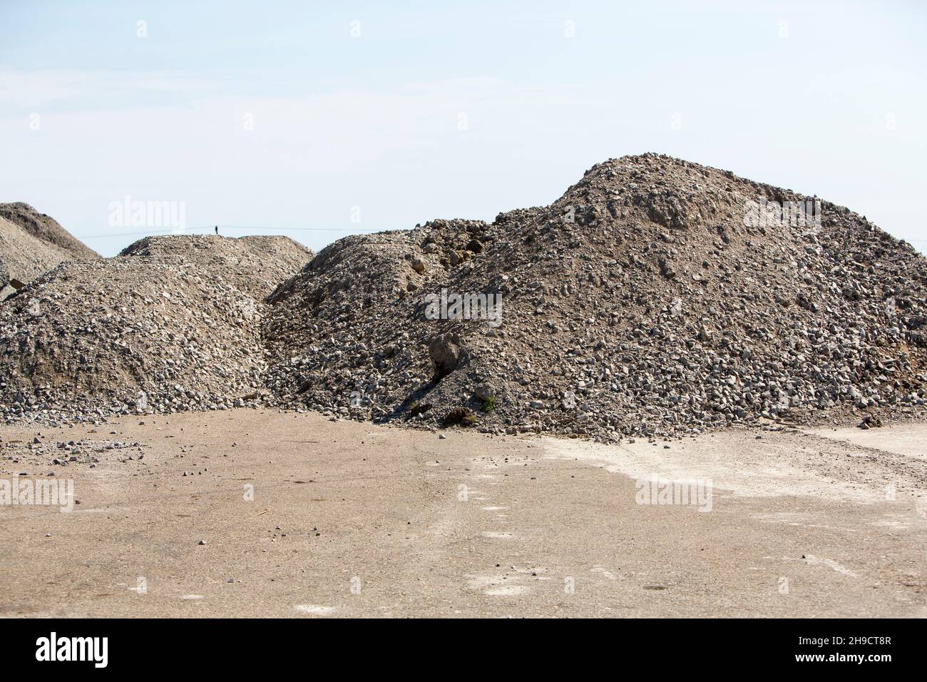 Detail gravel road hi-res stock photography and images - Alamy