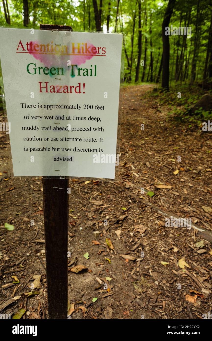 Hazardous trail sign hi-res stock photography and images - Alamy