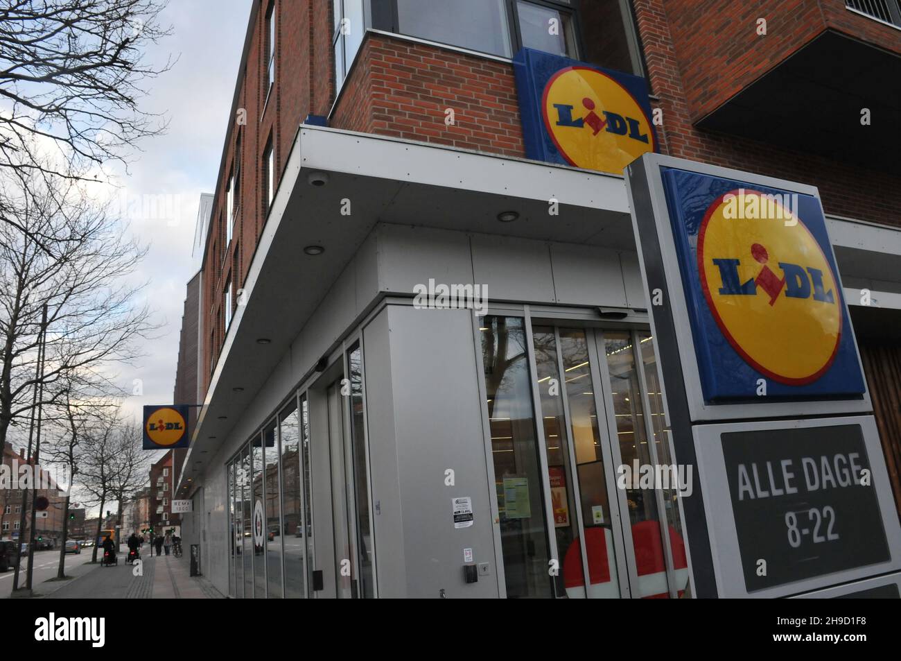 Copenhagen/Denmark./06 December 2021/ Deutsche lidl grocery store in ...