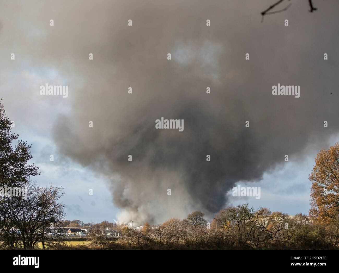 Kidderminster, UK, 6th December, 2021. A second massive fire in ...