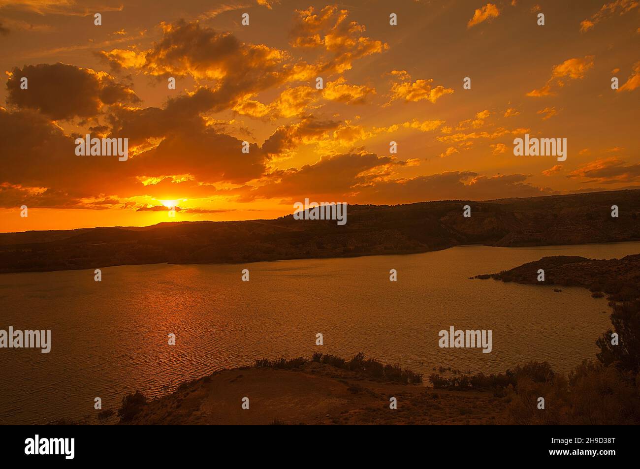 The Negratin reservoir, on the course of the Guadiana Menor river Stock ...
