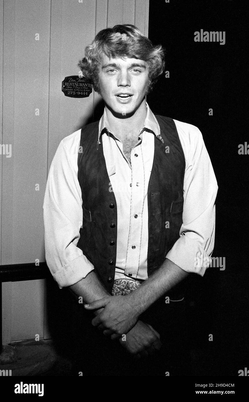 John Schneider seen at Dan Tana's Restaurant on November 5, 1981 ...