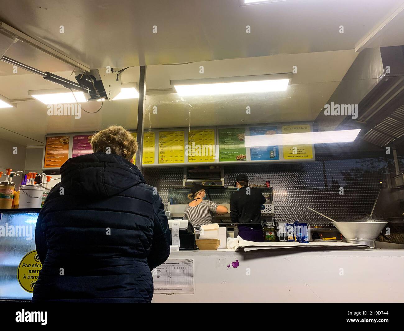 Traditional northern france cook hi-res stock photography and images ...