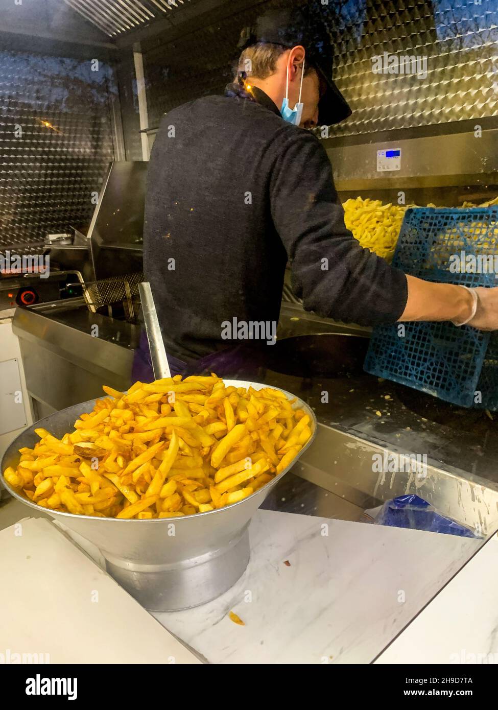 Traditional northern france cook hi-res stock photography and images ...