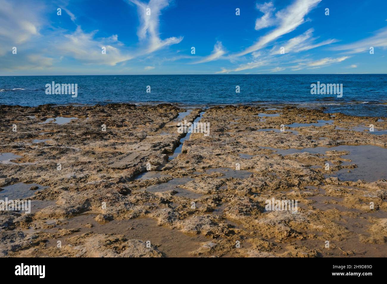 idyllic landscape of South Italy Puglia, Torre Gauceto natural reserve ...