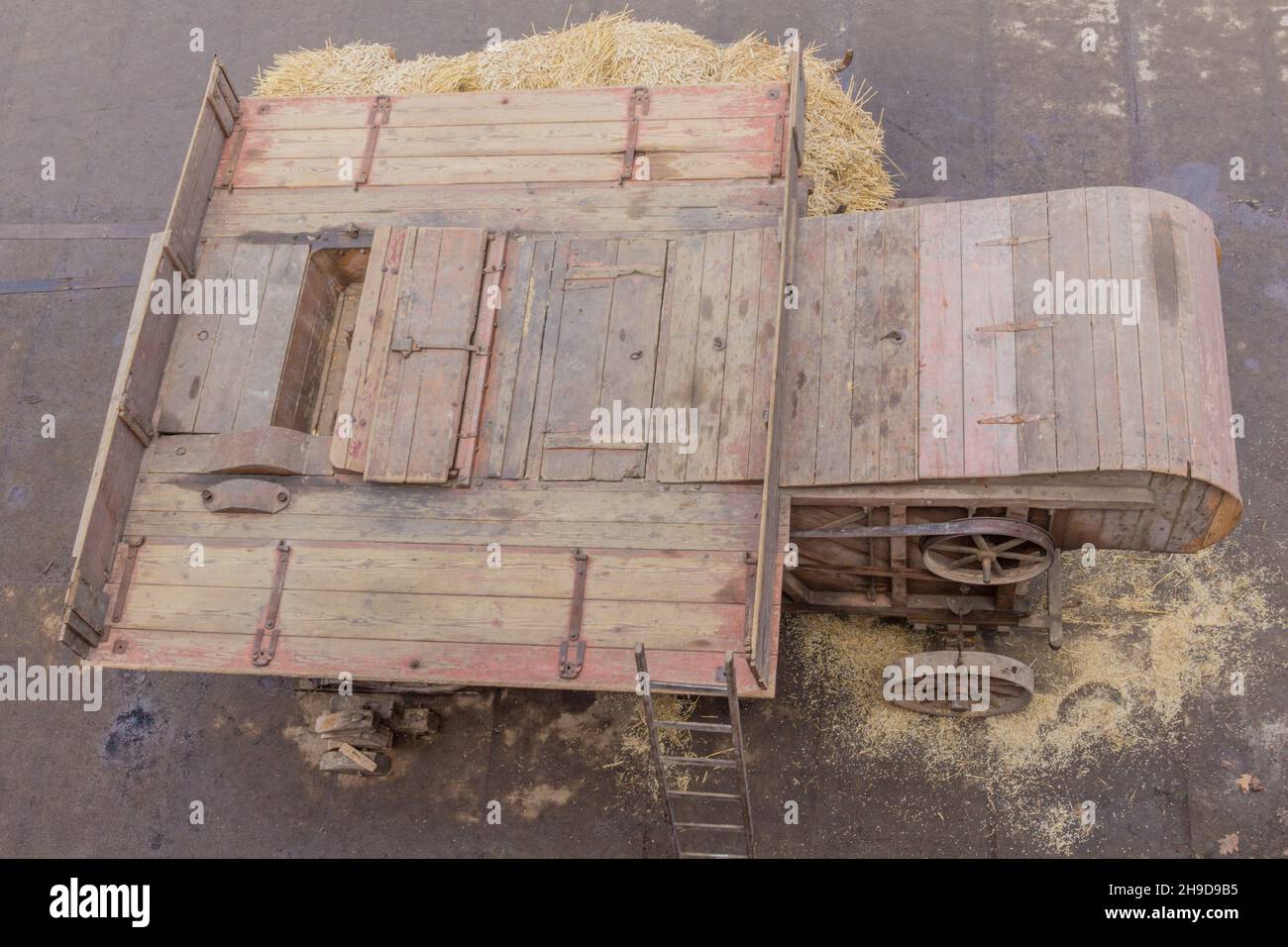 Wooden treshing machine from 19th century Stock Photo - Alamy