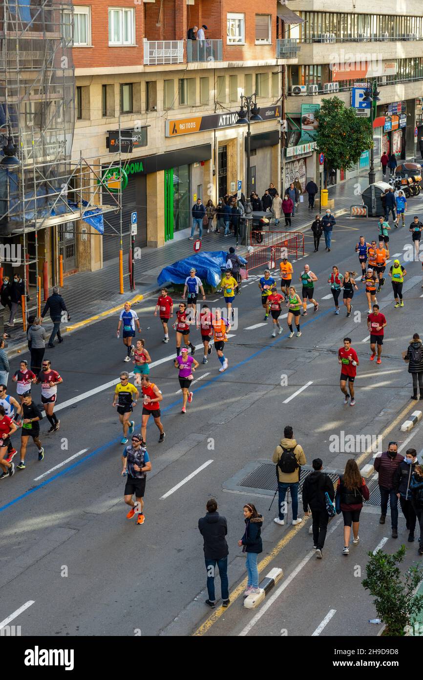 Marathon valencia 2021 hi-res stock photography and images - Alamy