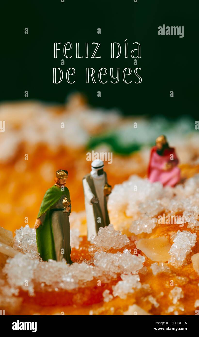 the text happy epiphany day in spanish, and the magi, melchior, caspar ...