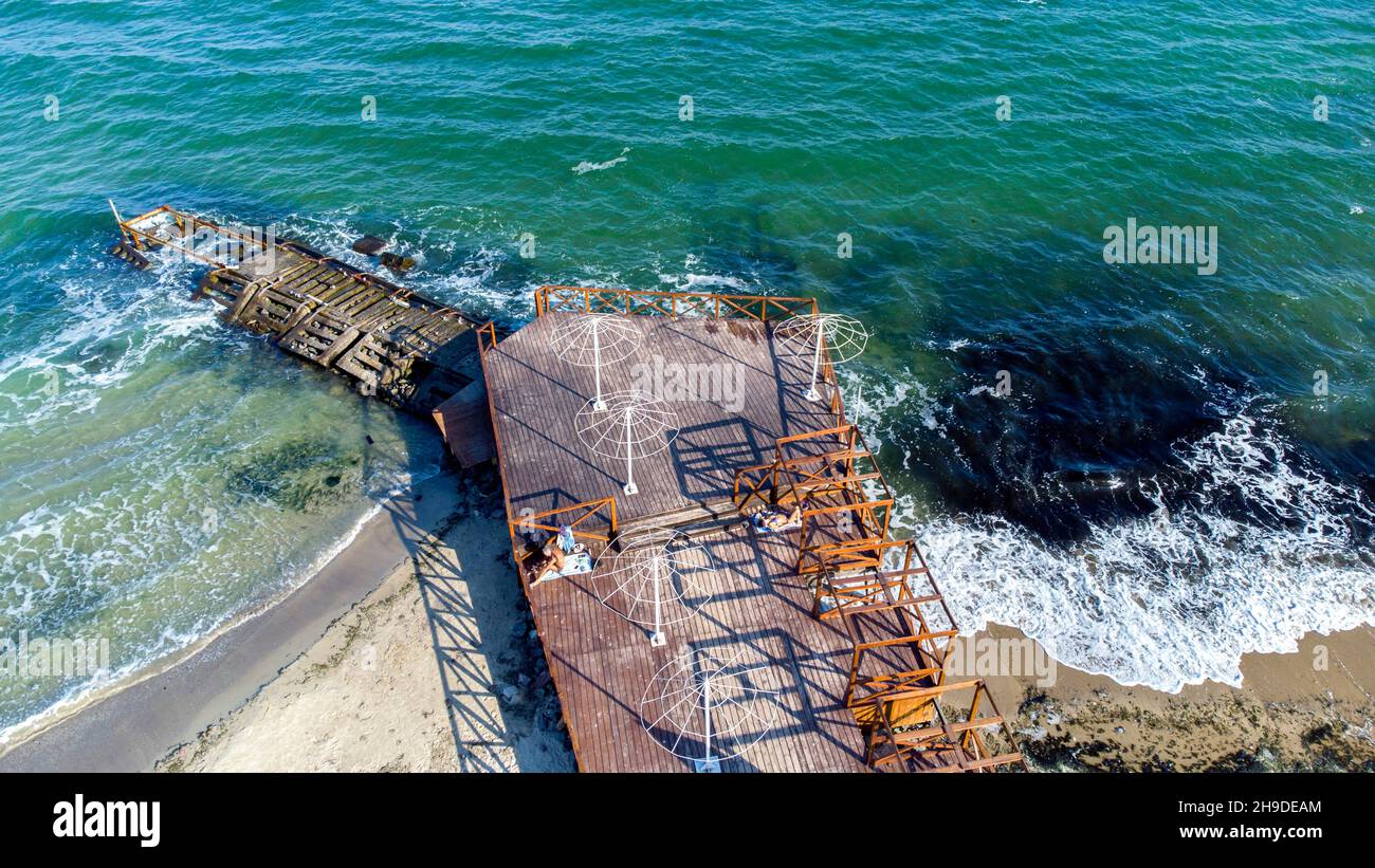 Aerial flight over surface ocean hi-res stock photography and images ...