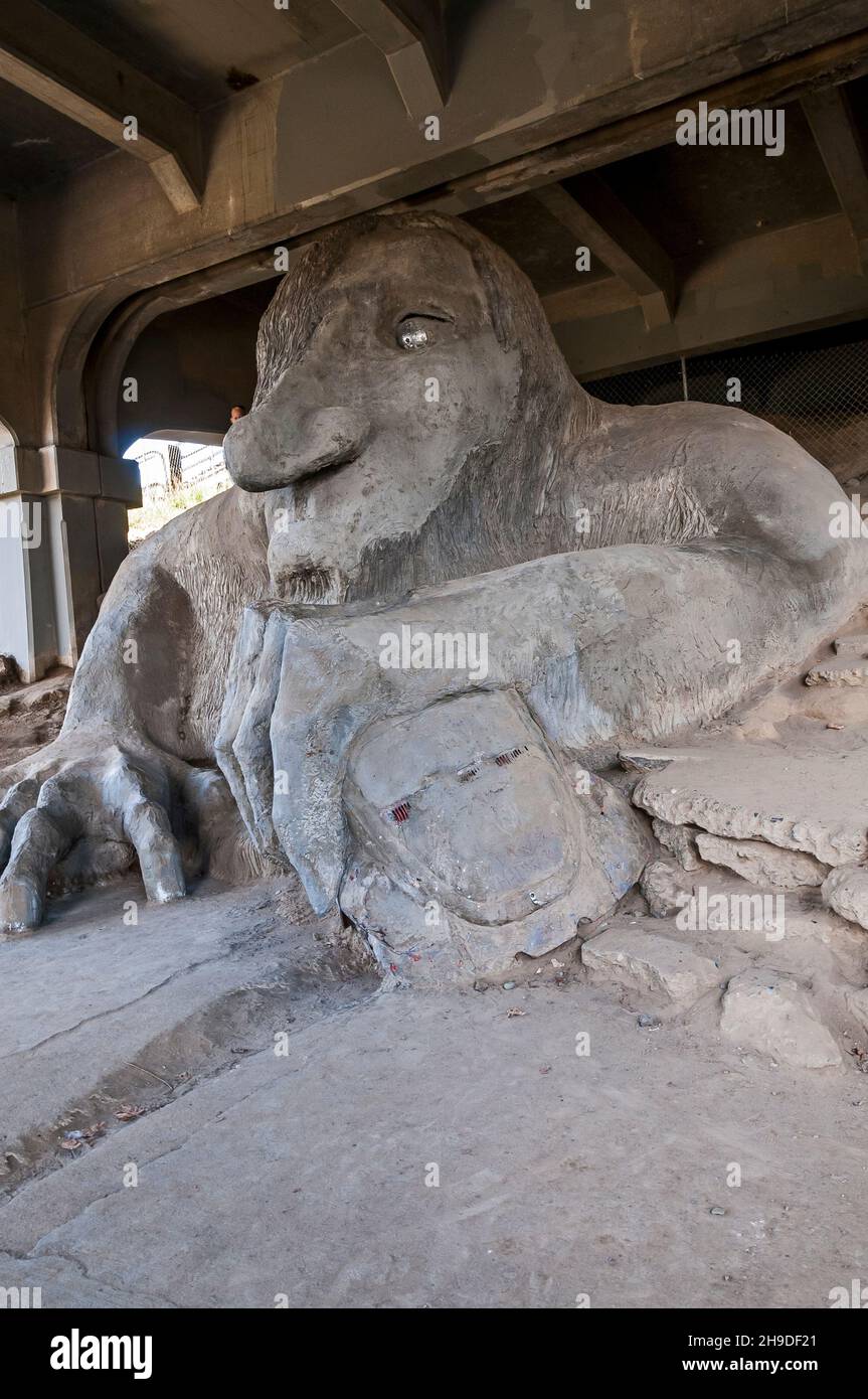 Fremont troll under aurora bridge hi-res stock photography and images ...