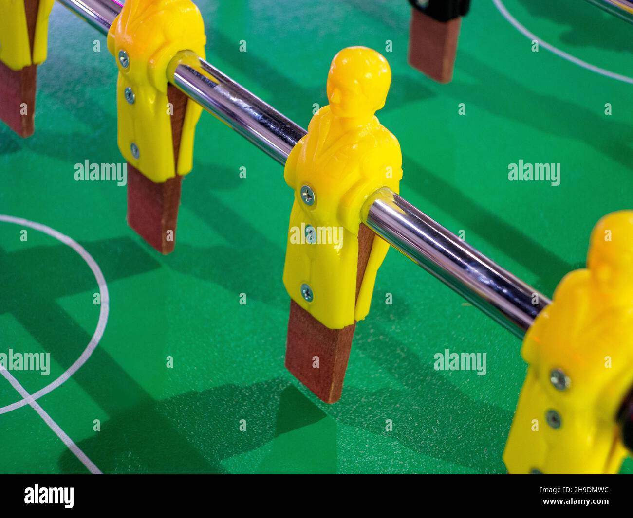 Teamwork table hi-res stock photography and images - Alamy