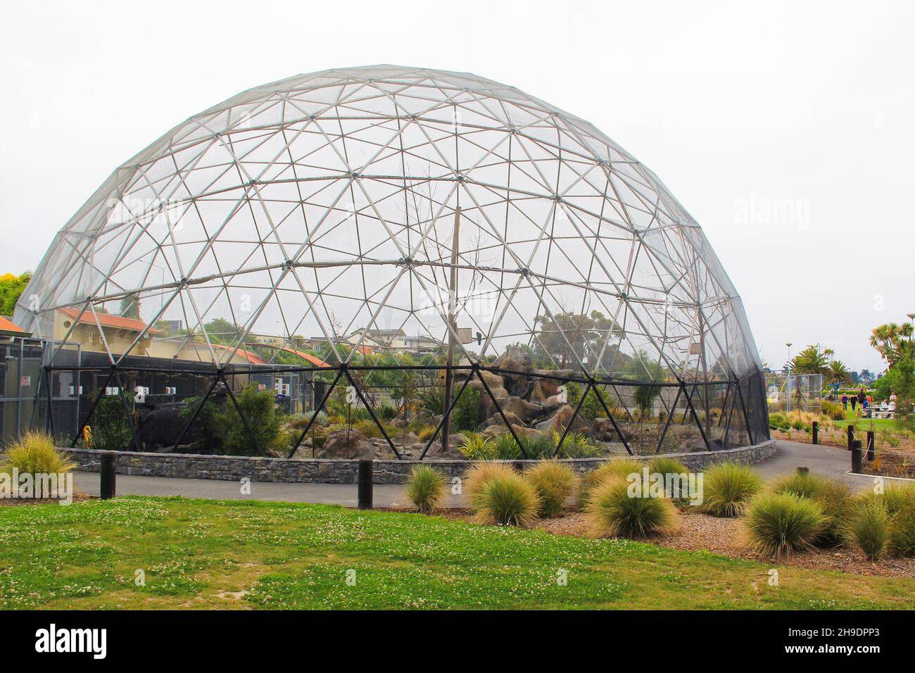 Caroline Bay bird aviary in Timaru, New Zealan, taken on Nov 28, 2010 ...