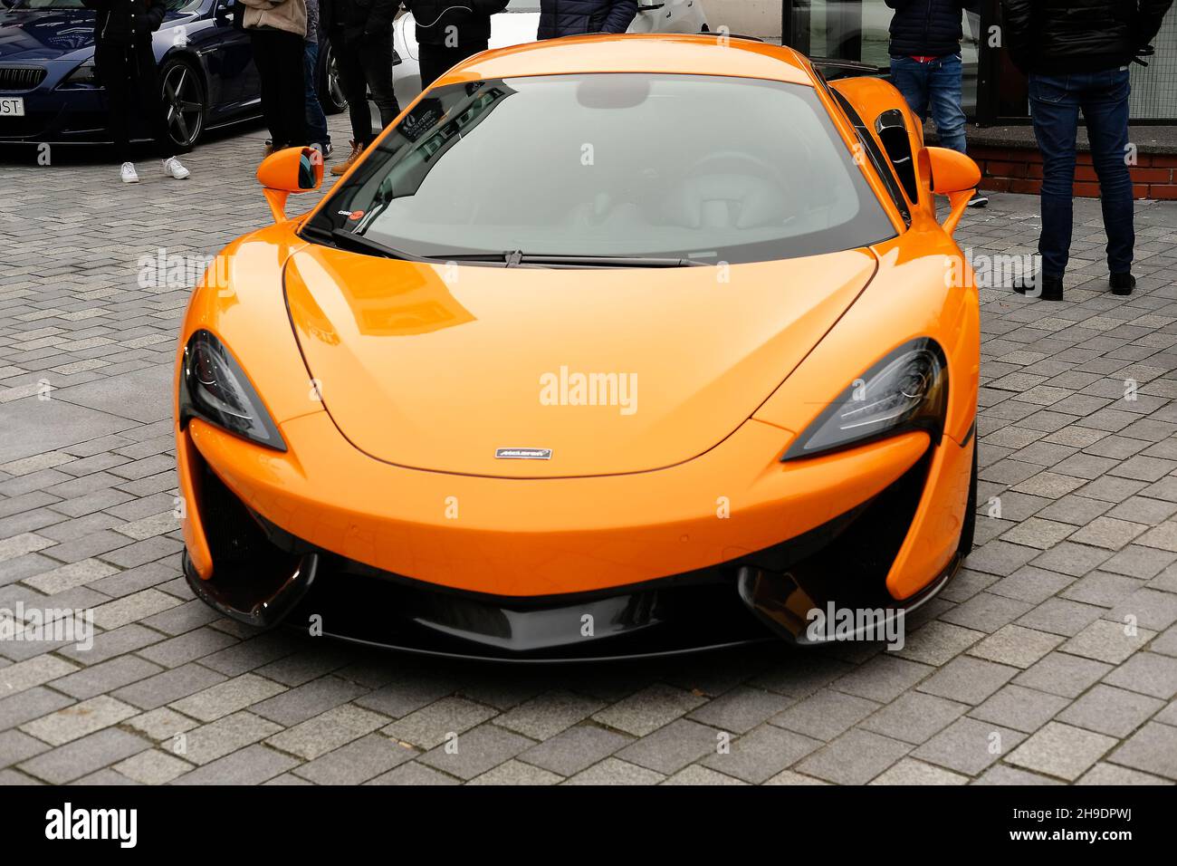 Orange mclaren hi-res stock photography and images - Alamy
