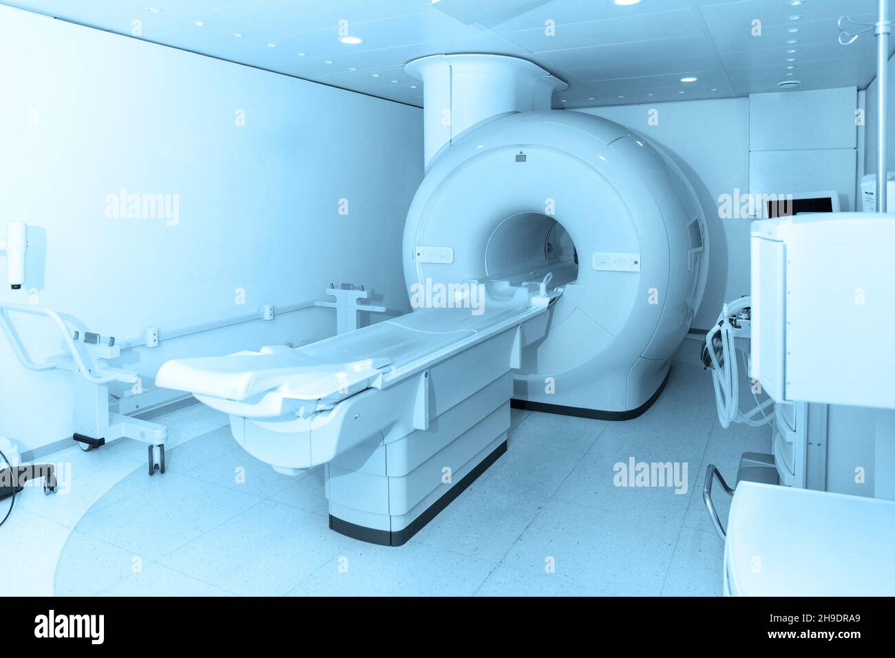 Medical CT or MRI Scan in the modern hospital laboratory. Interior of ...