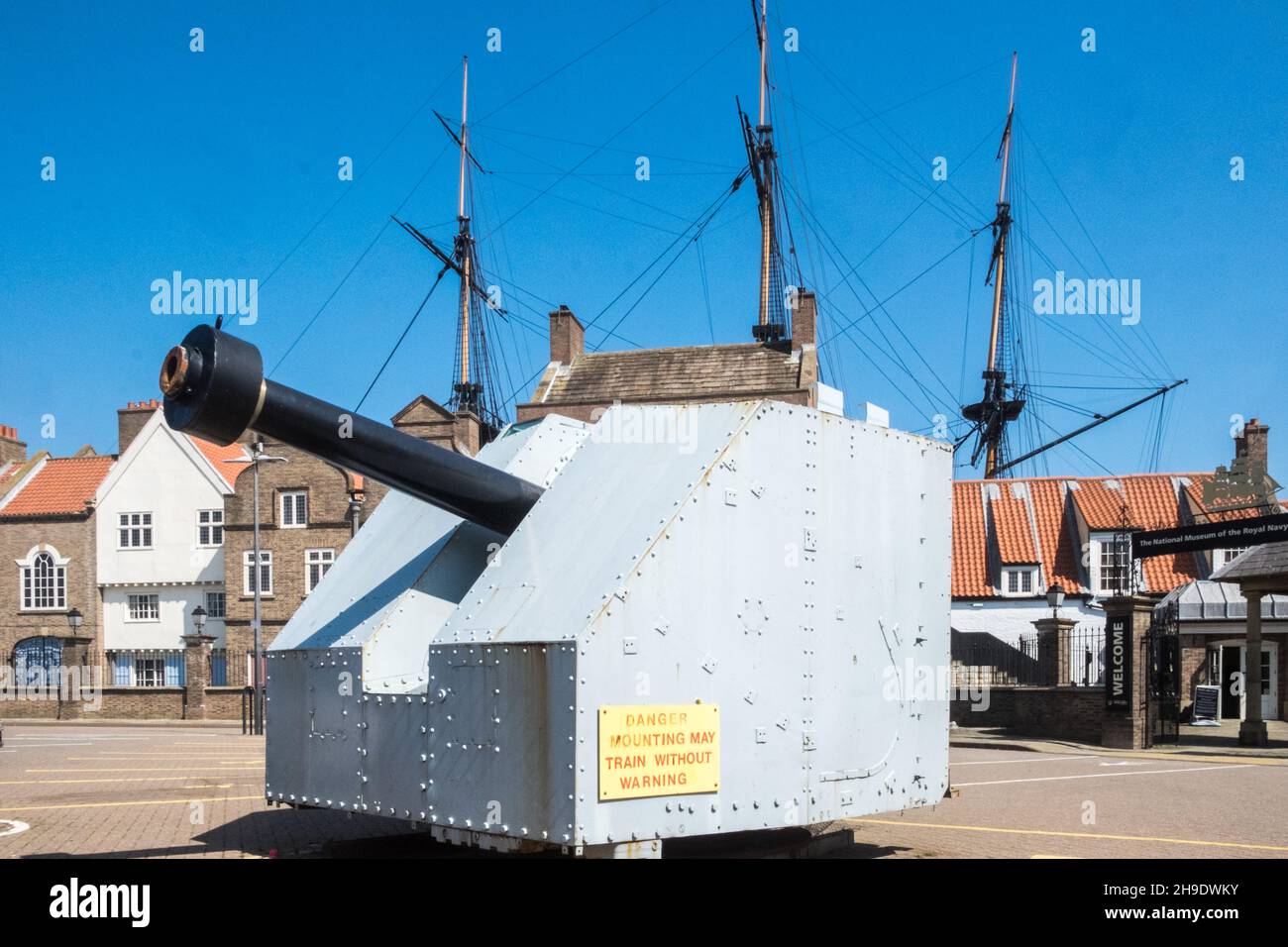 Ship in dock hartlepool hi-res stock photography and images - Alamy