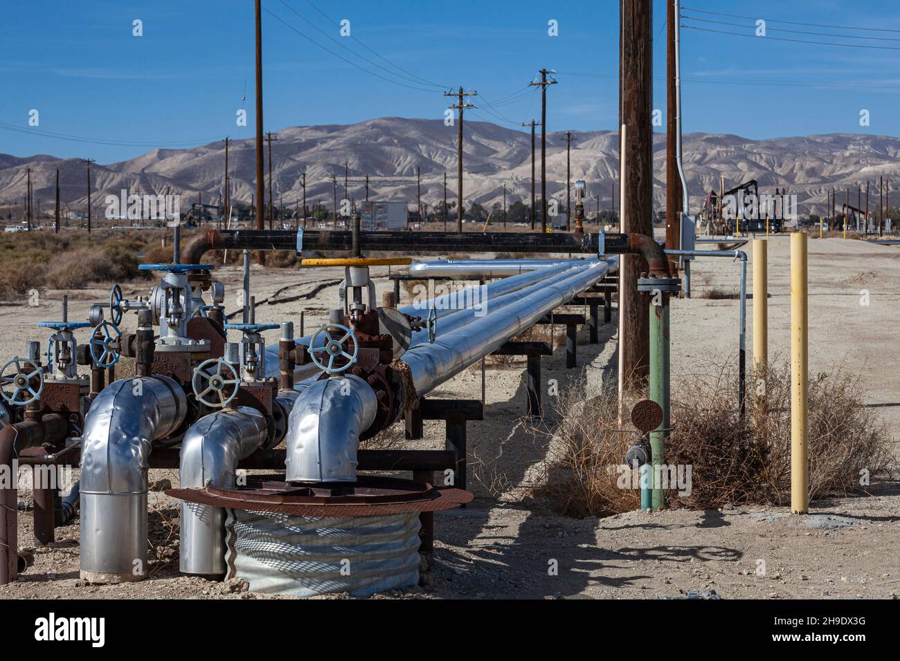 Oil field, Maricopa, Kern County, California, USA Stock Photo - Alamy