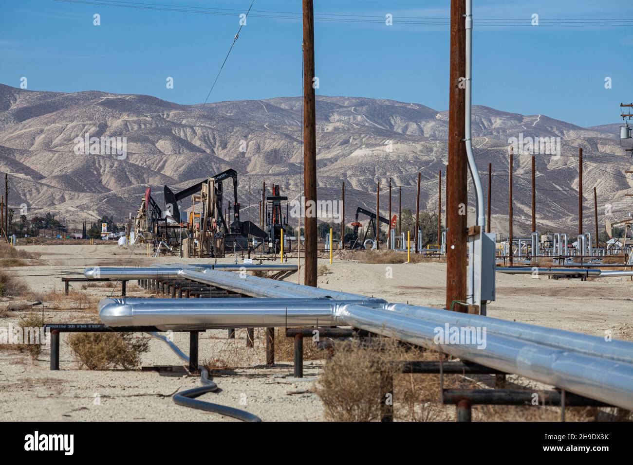 Oil field, Maricopa, Kern County, California, USA Stock Photo - Alamy