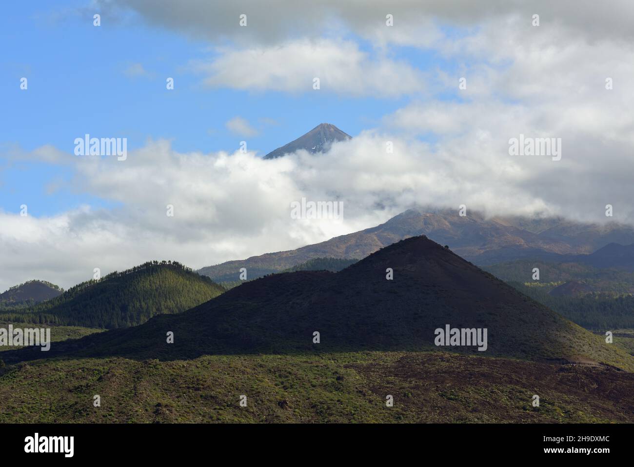 Tenerife, Mount Teide and crater Stock Photo - Alamy