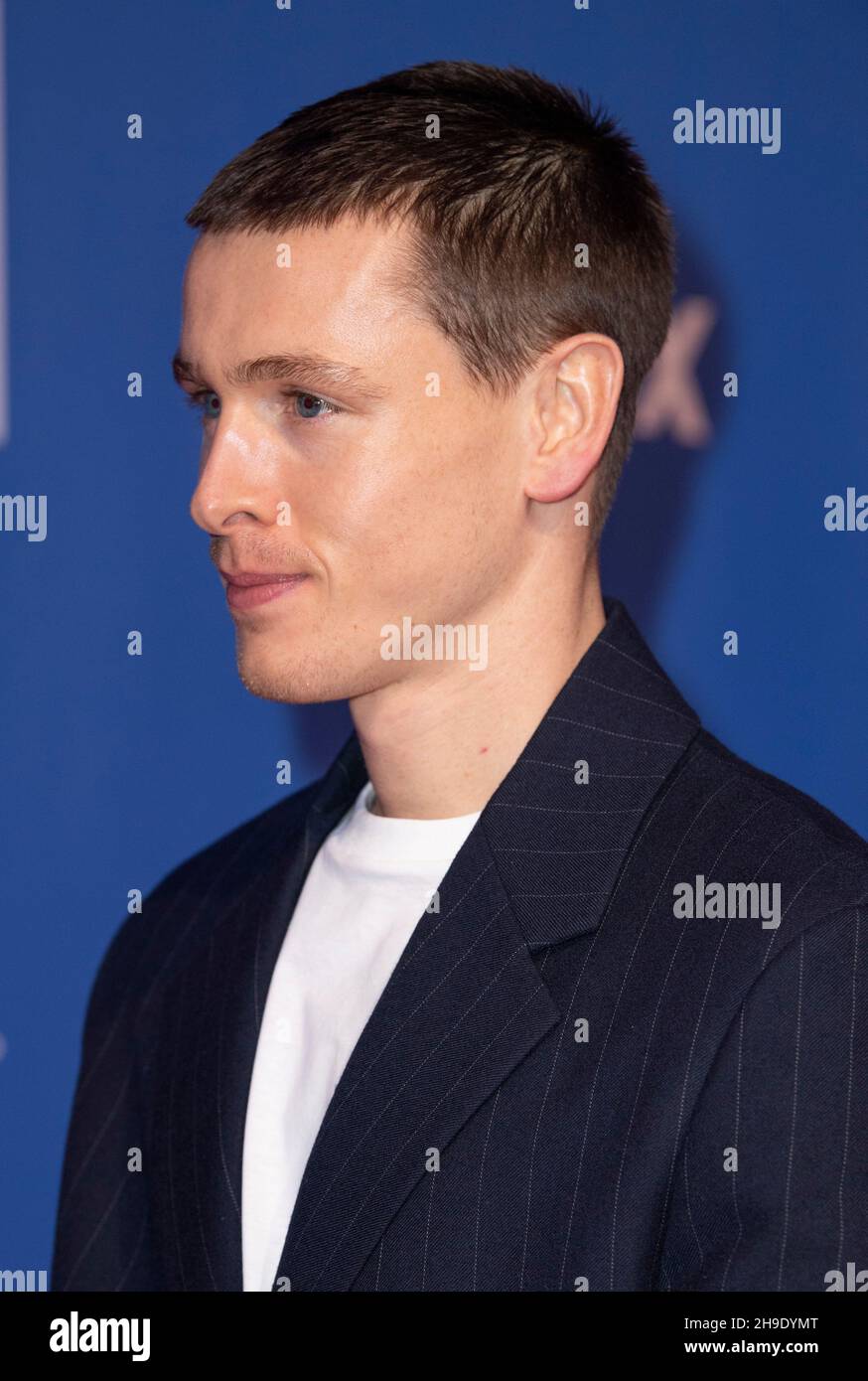 LONDON, ENGLAND - 05 DEC 2021: Harris Dickinson attends the 24th ...
