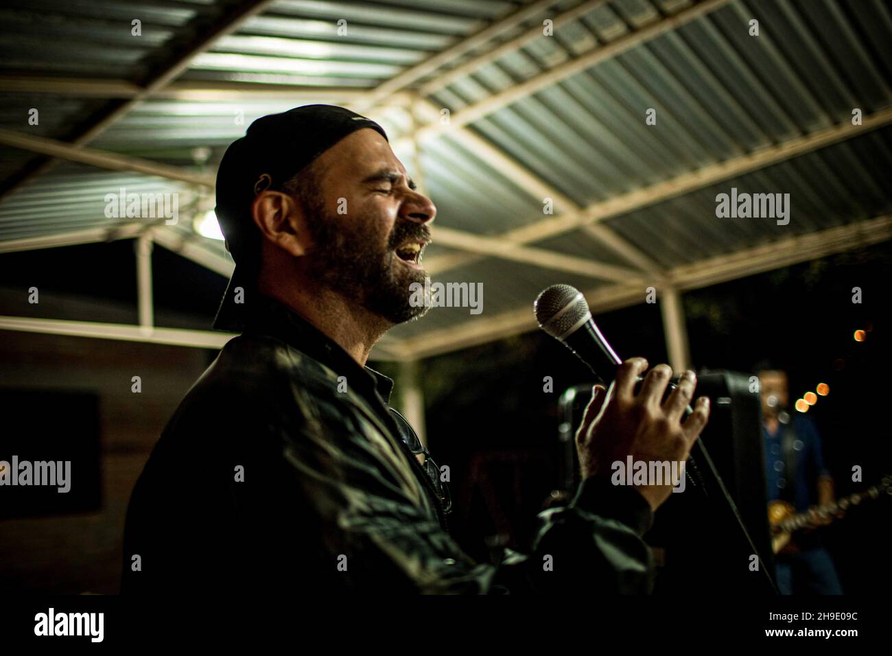 5 de diciembre de 2021 hi-res stock photography and images - Alamy