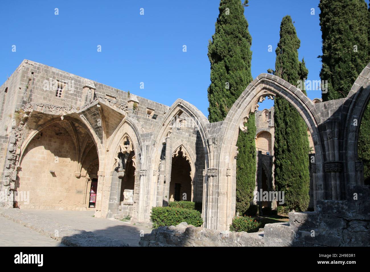 Gothic monastery ruins bellapais abbey hi-res stock photography and ...
