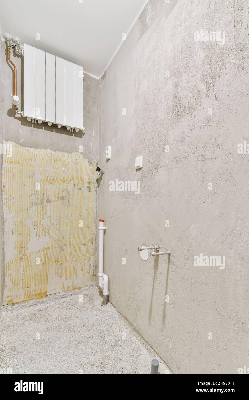 Unrepaired hi-res stock photography and images - Alamy