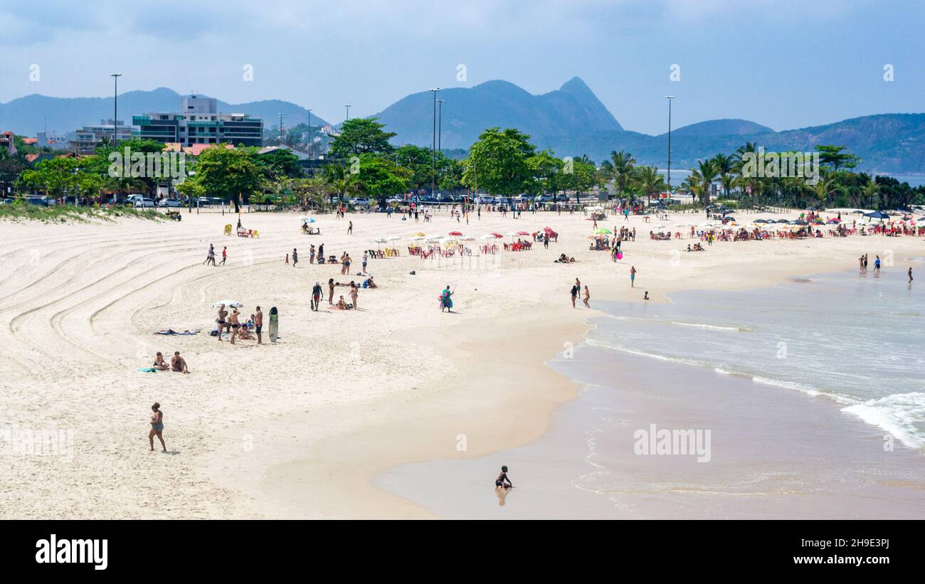 Brazilian beach beauty hi-res stock photography and images - Alamy